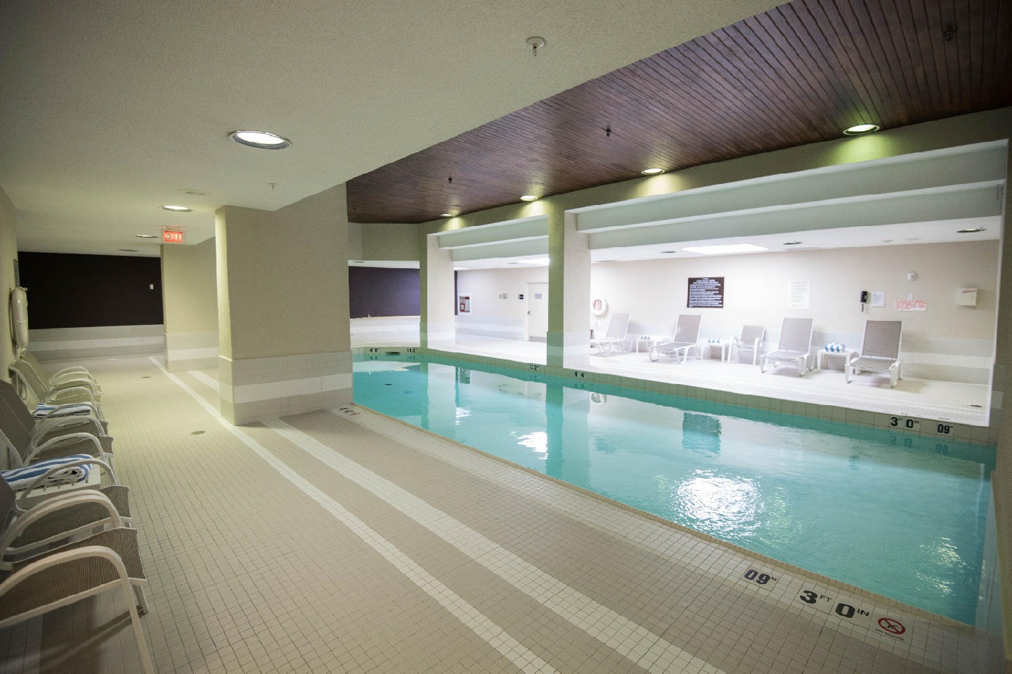 Learn to Swim at the DoubleTree by Hilton Downtown Toronto · Toronto ...